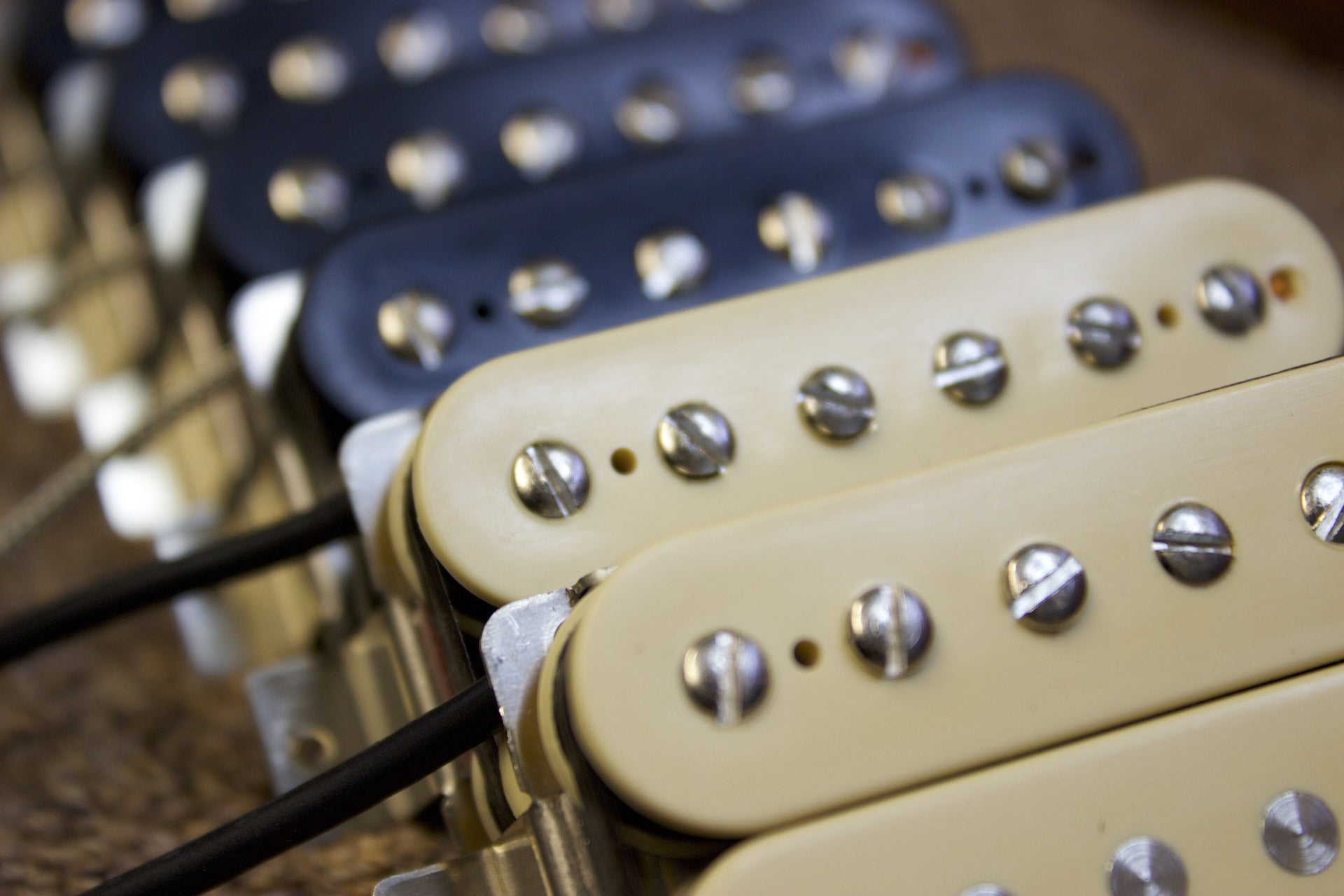 Monty's Guitars - Humbucker Pickups